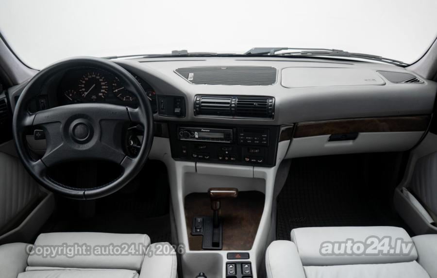 BMW 5 Series 1996 in Tallinn, with an engine capacity of 4.00 L and mileage of 314 thousand km for 10999 €, photo 15 on AUTOMOTO.COM.LV