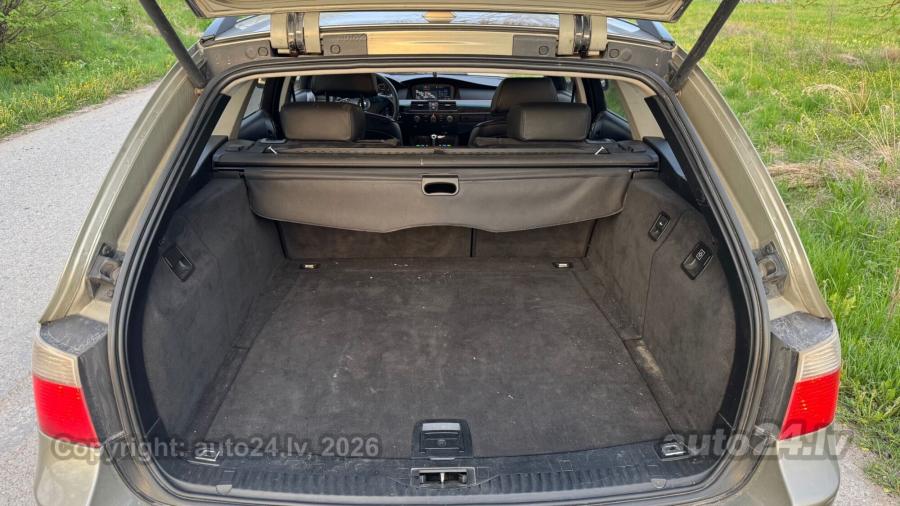 BMW 5 Series 2005 Tallina, ar dzinēja tilpumu 2.50 L un nobraukumu 0 tūkst. km par 3799 €, foto 12 vietnē AUTOMOTO.COM.LV