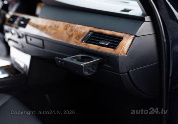 BMW 5 Series 2007 Tallina, ar dzinēja tilpumu 3.00 L un nobraukumu 441 tūkst. km par 4999 €, foto 11 vietnē AUTOMOTO.COM.LV