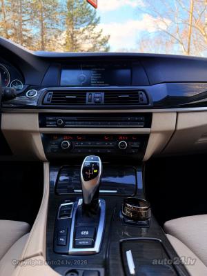 BMW 5 Series 2010 Tartu, ar dzinēja tilpumu 3.00 L un nobraukumu 304 tūkst. km par 9500 €, foto 12 vietnē AUTOMOTO.COM.LV