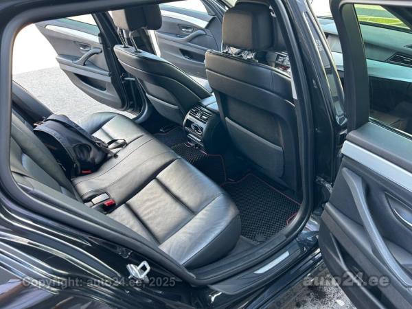 BMW 5 Series 2011 Tallina, ar dzinēja tilpumu 3.00 L un nobraukumu 260 tūkst. km par 11700 €, foto 11 vietnē AUTOMOTO.COM.LV