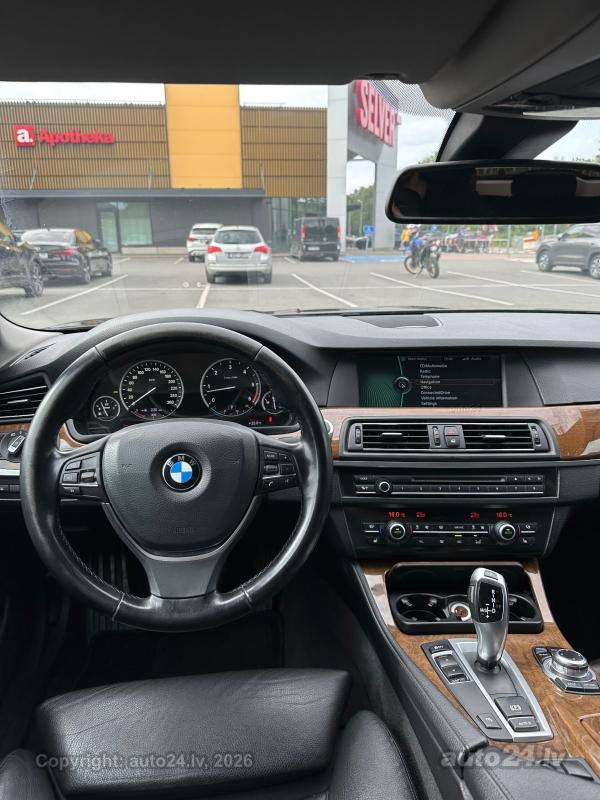 BMW 5 Series 2012 Tallina, ar dzinēja tilpumu 3.00 L un nobraukumu 267 tūkst. km par 12500 €, foto 9 vietnē AUTOMOTO.COM.LV