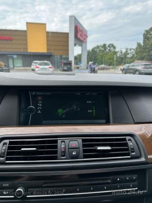 BMW 5 Series 2012 in Tallinn, with an engine capacity of 3.00 L and mileage of 267 thousand km for 12500 €, photo 15 on AUTOMOTO.COM.LV