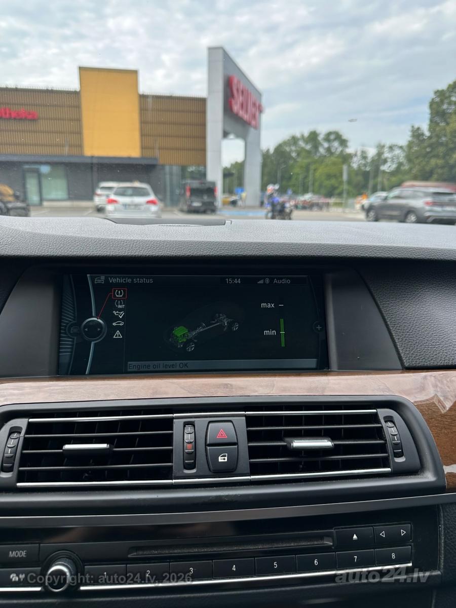 BMW 5 Series 2012 in Tallinn, with an engine capacity of 3.00 L and mileage of 267 thousand km for 12500 €, photo 15 on AUTOMOTO.COM.LV