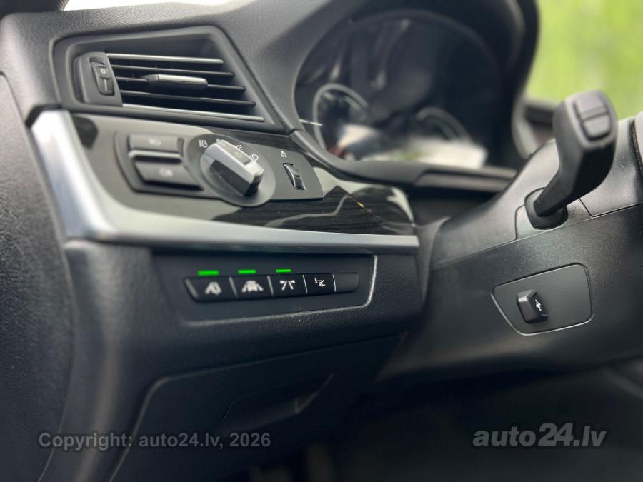 BMW 5 Series 2013 Tartu, ar dzinēja tilpumu 3.00 L un nobraukumu 263 tūkst. km par 13950 €, foto 18 vietnē AUTOMOTO.COM.LV