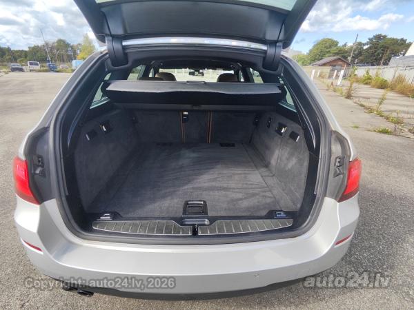 BMW 5 Series 2016 in Tallinn, with an engine capacity of 3.00 L and mileage of 250 thousand km for 12750 €, photo 6 on AUTOMOTO.COM.LV
