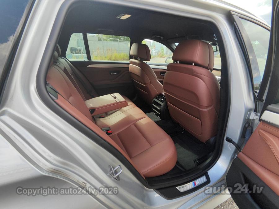 BMW 5 Series 2016 Tallina, ar dzinēja tilpumu 3.00 L un nobraukumu 250 tūkst. km par 12750 €, foto 18 vietnē AUTOMOTO.COM.LV