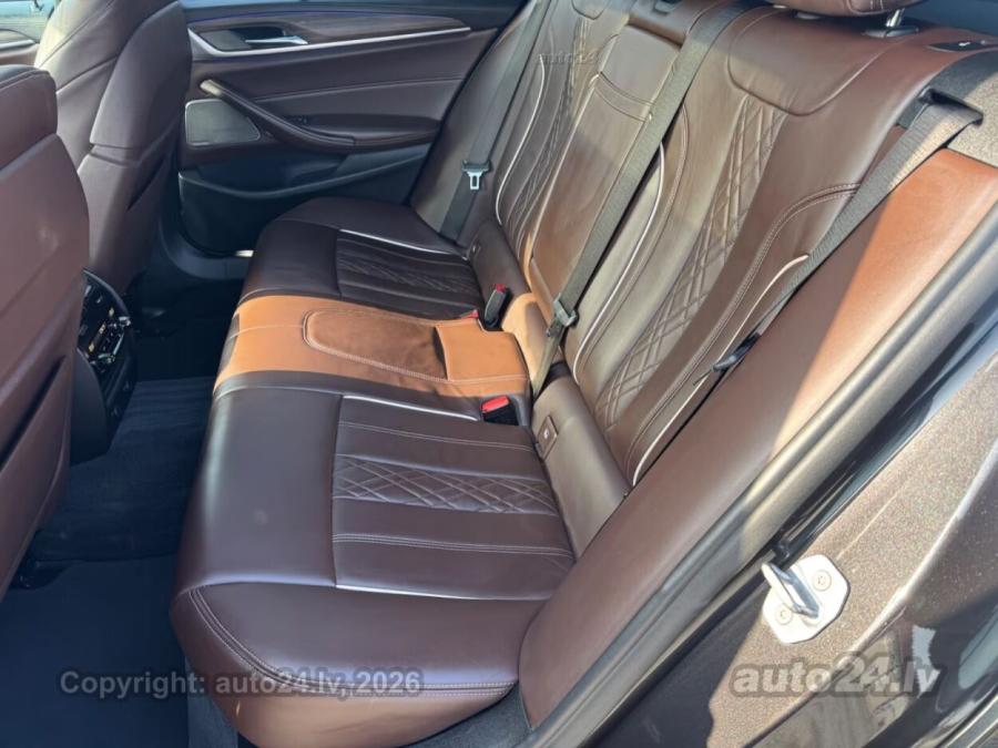 BMW 5 Series 2018 in Tallinn, with an engine capacity of 0.00 L and mileage of 189 thousand km for 26900 €, photo 14 on AUTOMOTO.COM.LV