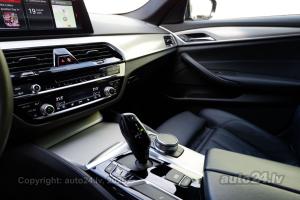 BMW 5 Series 2019 Hāpsalu, ar dzinēja tilpumu 3.00 L un nobraukumu 151 tūkst. km par 25990 €, foto 14 vietnē AUTOMOTO.COM.LV