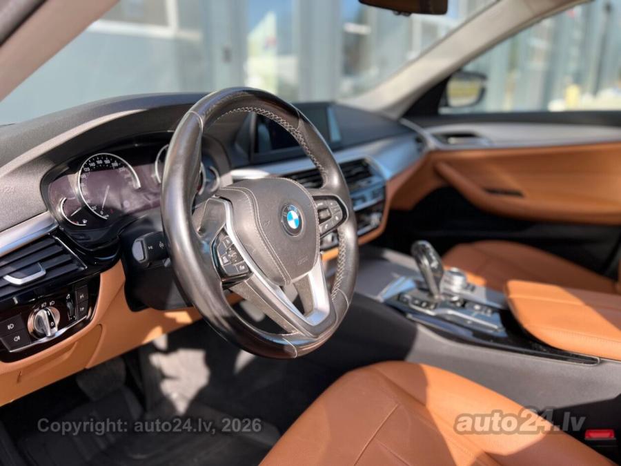 BMW 5 Series 2020 Tallina, ar dzinēja tilpumu 3.00 L un nobraukumu 282 tūkst. km par 16490 €, foto 13 vietnē AUTOMOTO.COM.LV