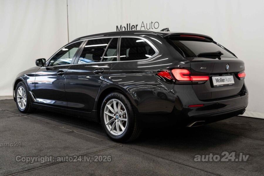 BMW 5 Series 2023 Tallina, ar dzinēja tilpumu 3.00 L un nobraukumu 104 tūkst. km par 33900 €, foto 4 vietnē AUTOMOTO.COM.LV