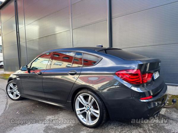 Violet BMW 5 Series 2012 in Tallinn, with an engine capacity of 3.00 L and mileage of 246 thousand km for 9990 €, photo 3 on AUTOMOTO.COM.LV