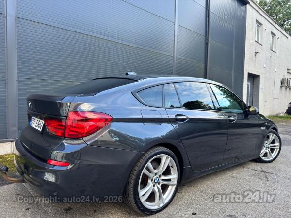 Violet BMW 5 Series 2012 in Tallinn, with an engine capacity of 3.00 L and mileage of 246 thousand km for 9990 €, photo 5 on AUTOMOTO.COM.LV