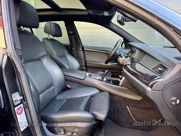БМВ 5 Серия 2012 в Таллин на AUTOMOTO.COM.LV Фиолетовый БМВ 5 Серия 2012 в Таллин, объемом двигателя 3.00 л и пробегом 246 тыс. км за 9990 €, фото 9 на AUTOMOTO.COM.LV