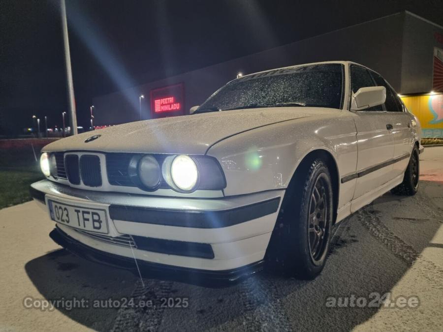 Balts BMW 5 Series 1992 Tallina, ar dzinēja tilpumu 2.50 L un nobraukumu 0 tūkst. km par 4200 €, foto 2 vietnē AUTOMOTO.COM.LV