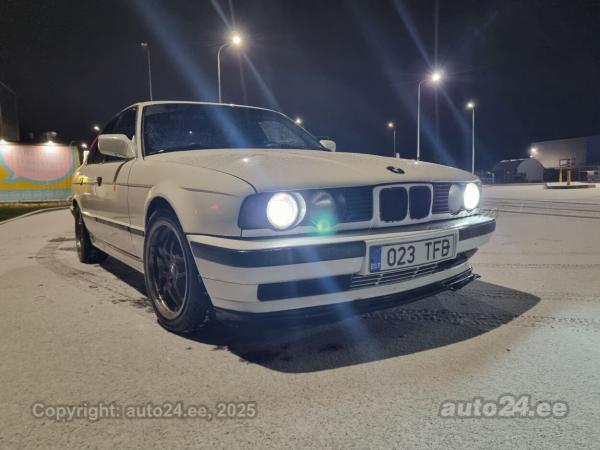 Balts BMW 5 Series 1992 Tallina, ar dzinēja tilpumu 2.50 L un nobraukumu 0 tūkst. km par 4200 €, foto 5 vietnē AUTOMOTO.COM.LV