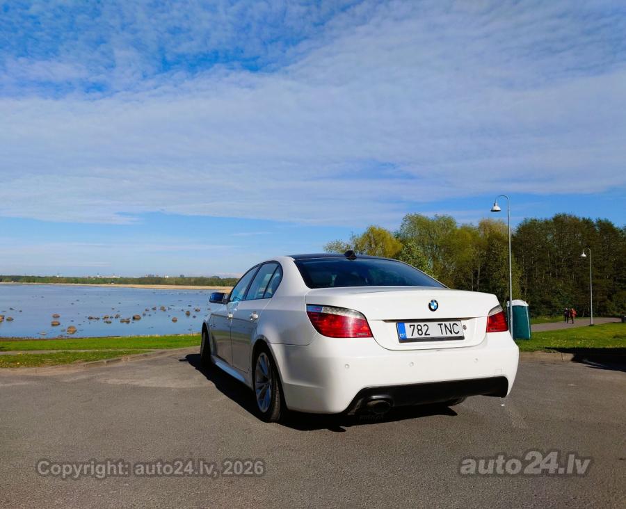 White BMW 5 Series 2009 in Tallinn, with an engine capacity of 2.00 L and mileage of 492 thousand km for 7600 €, photo 5 on AUTOMOTO.COM.LV