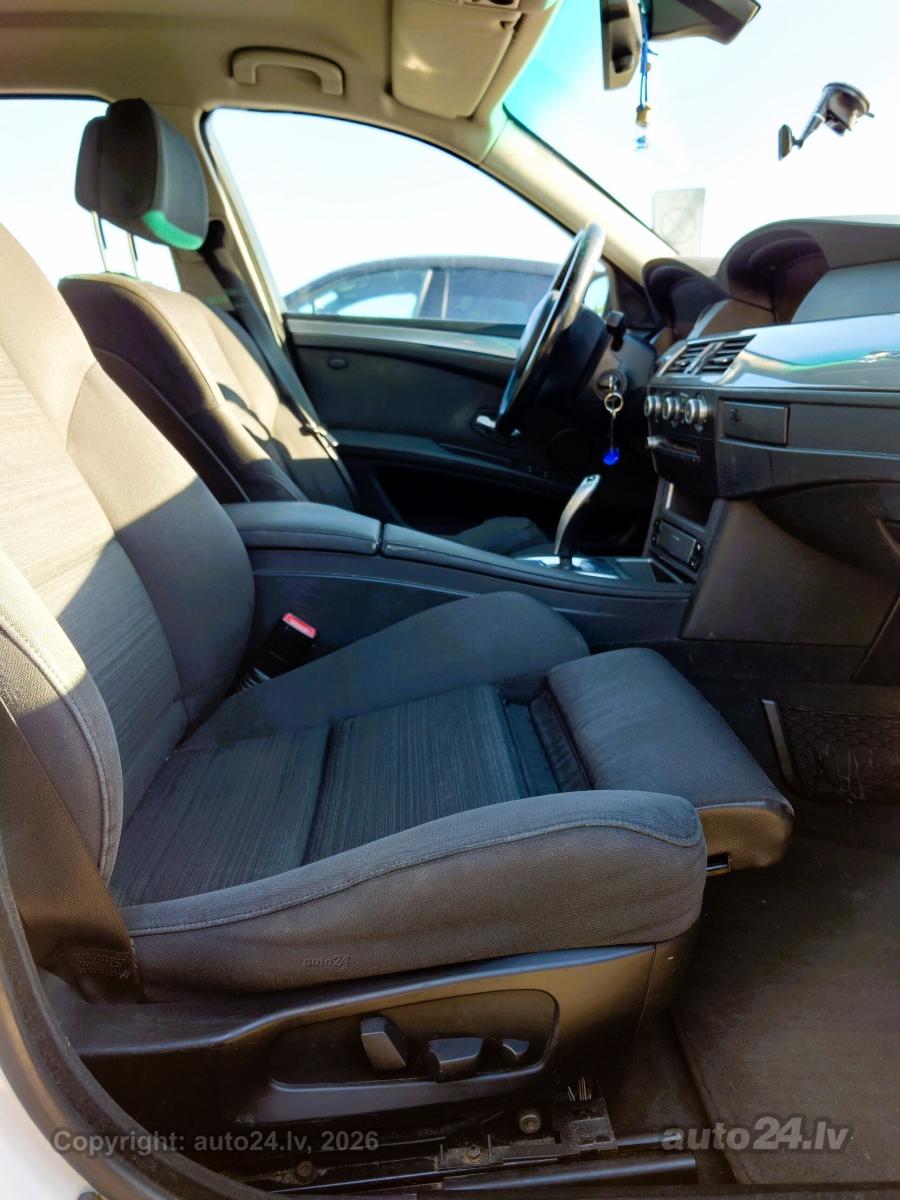 White BMW 5 Series 2009 in Tallinn, with an engine capacity of 2.00 L and mileage of 492 thousand km for 7600 €, photo 9 on AUTOMOTO.COM.LV