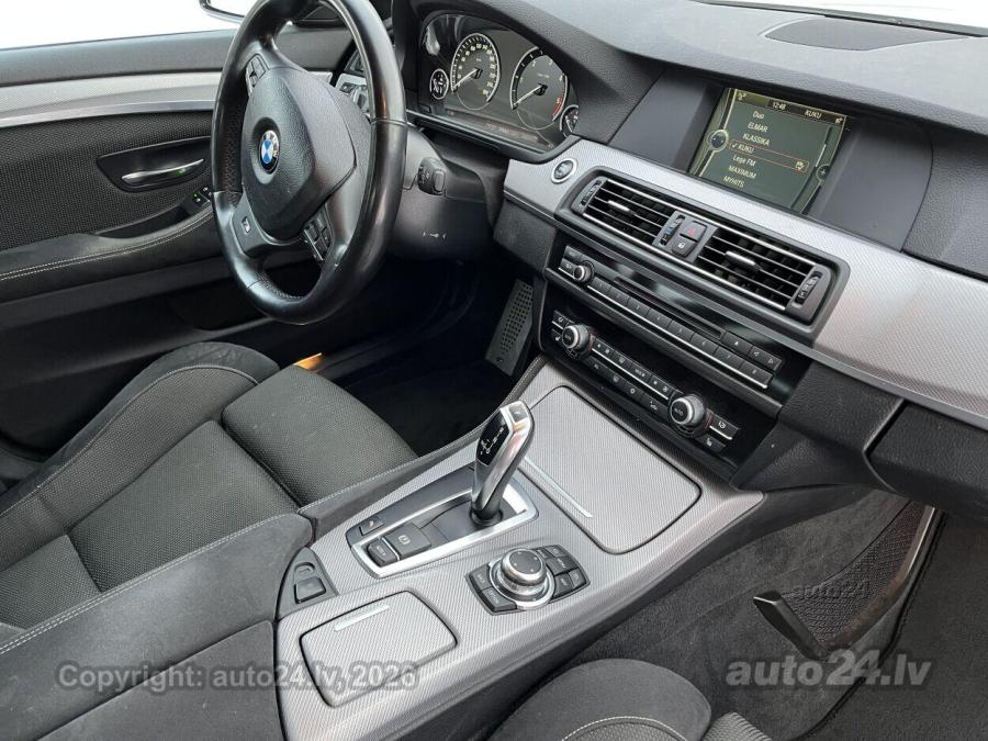 Balts BMW 5 Series 2011 Tallina, ar dzinēja tilpumu 3.00 L un nobraukumu 198 tūkst. km par 12000 €, foto 25 vietnē AUTOMOTO.COM.LV