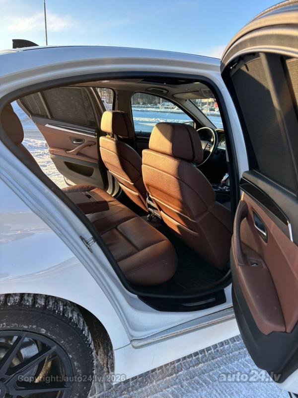 Balts BMW 5 Series 2012 Tallina, ar dzinēja tilpumu 2.00 L un nobraukumu 245 tūkst. km par 13500 €, foto 11 vietnē AUTOMOTO.COM.LV