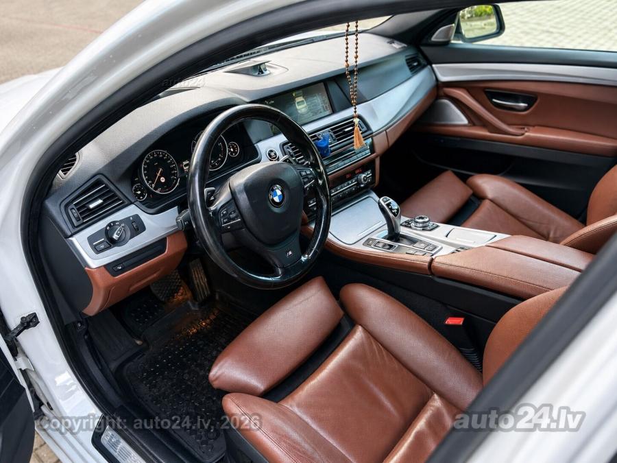 White BMW 5 Series 2012 in Valga, with an engine capacity of 3.00 L and mileage of 367 thousand km for 12900 €, photo 11 on AUTOMOTO.COM.LV