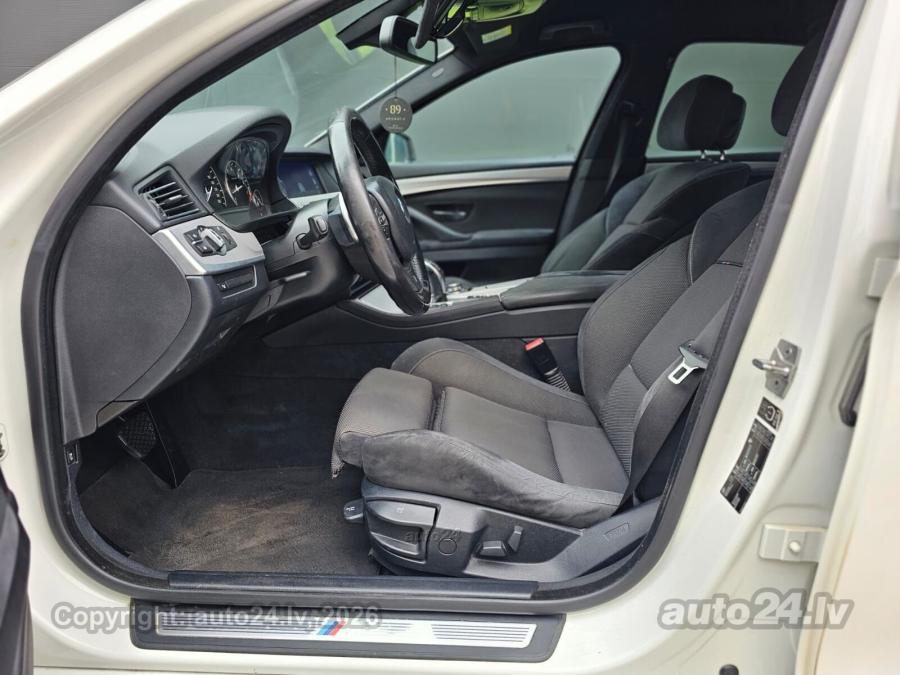 Balts BMW 5 Series 2012 Tallina, ar dzinēja tilpumu 3.00 L un nobraukumu 264 tūkst. km par 12998 €, foto 8 vietnē AUTOMOTO.COM.LV