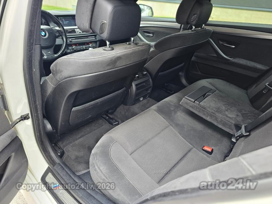 Balts BMW 5 Series 2012 Tallina, ar dzinēja tilpumu 3.00 L un nobraukumu 264 tūkst. km par 12998 €, foto 12 vietnē AUTOMOTO.COM.LV