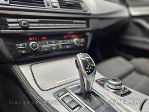 Balts BMW 5 Series 2012 Tallina, ar dzinēja tilpumu 3.00 L un nobraukumu 264 tūkst. km par 12998 €, foto 17 vietnē AUTOMOTO.COM.LV
