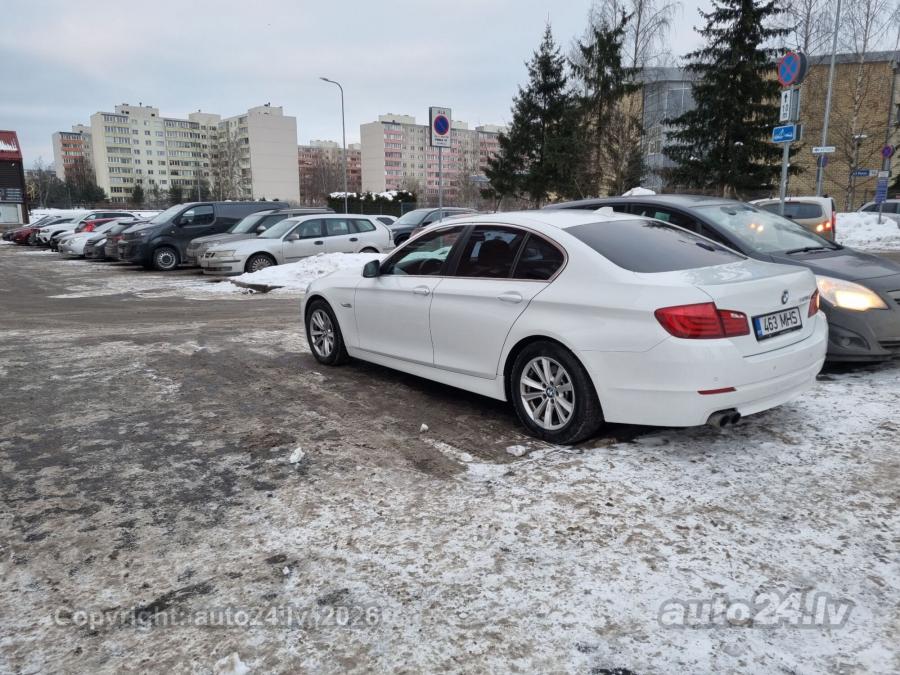 Белый БМВ 5 Серия 2012 в Таллин, объемом двигателя 2.00 л и пробегом 195 тыс. км за 14000 €, фото 3 на AUTOMOTO.COM.LV