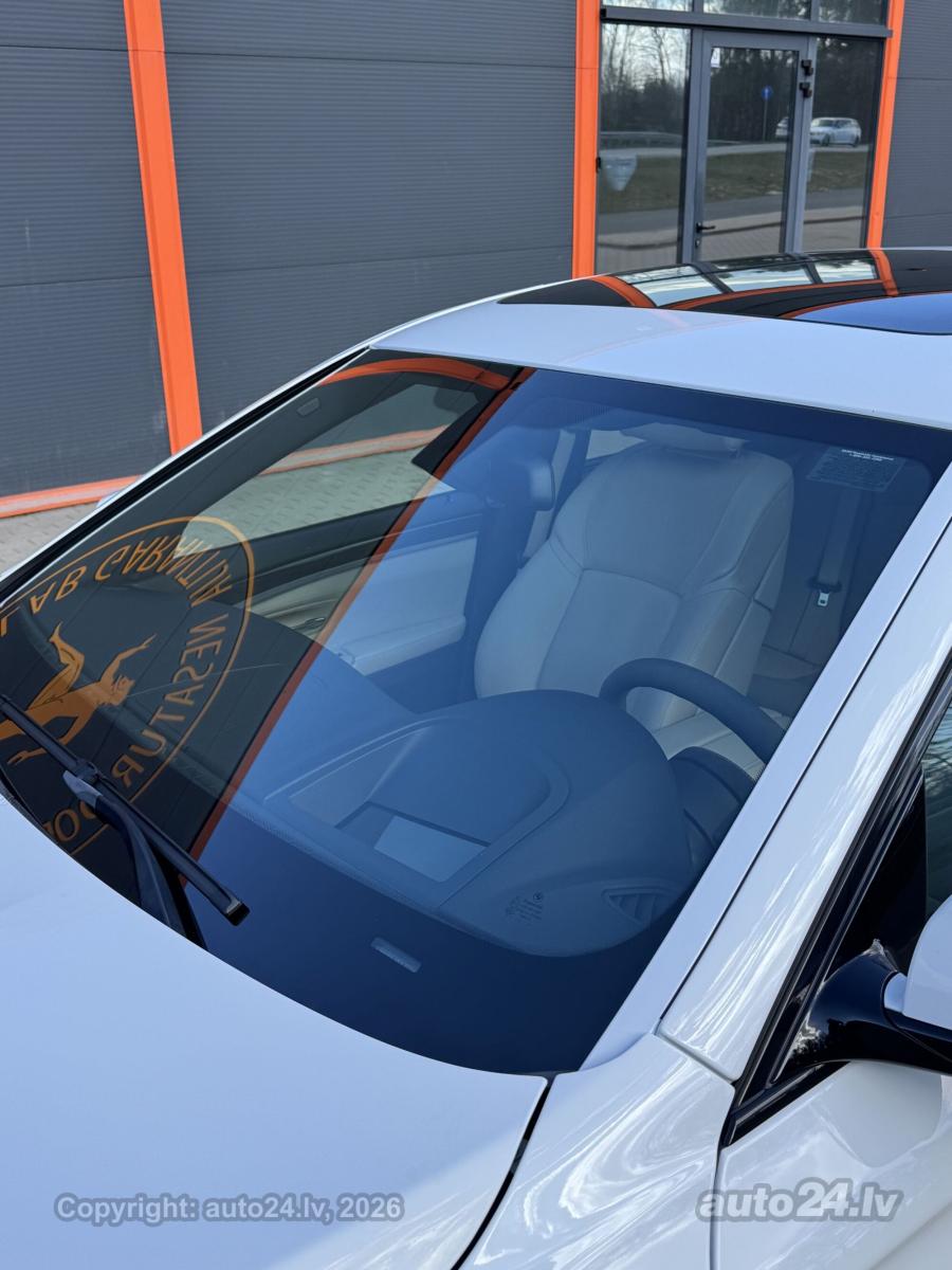 Balts BMW 5 Series 2013 Rīga, ar dzinēja tilpumu 3.00 L un nobraukumu 118 tūkst. km par 16000 €, foto 7 vietnē AUTOMOTO.COM.LV