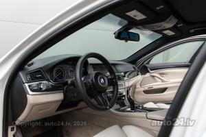 Balts BMW 5 Series 2013 Tallina, ar dzinēja tilpumu 3.00 L un nobraukumu 190 tūkst. km par 12990 €, foto 10 vietnē AUTOMOTO.COM.LV