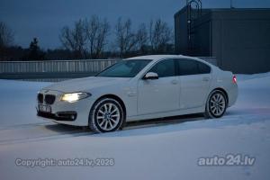 Balts BMW 5 Series 2014 Tallina, ar dzinēja tilpumu 2.00 L un nobraukumu 318 tūkst. km par 13900 €, foto 10 vietnē AUTOMOTO.COM.LV