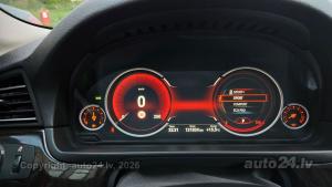 White BMW 5 Series 2014 in Tallinn, with an engine capacity of 2.00 L and mileage of 122 thousand km for 14500 €, photo 26 on AUTOMOTO.COM.LV