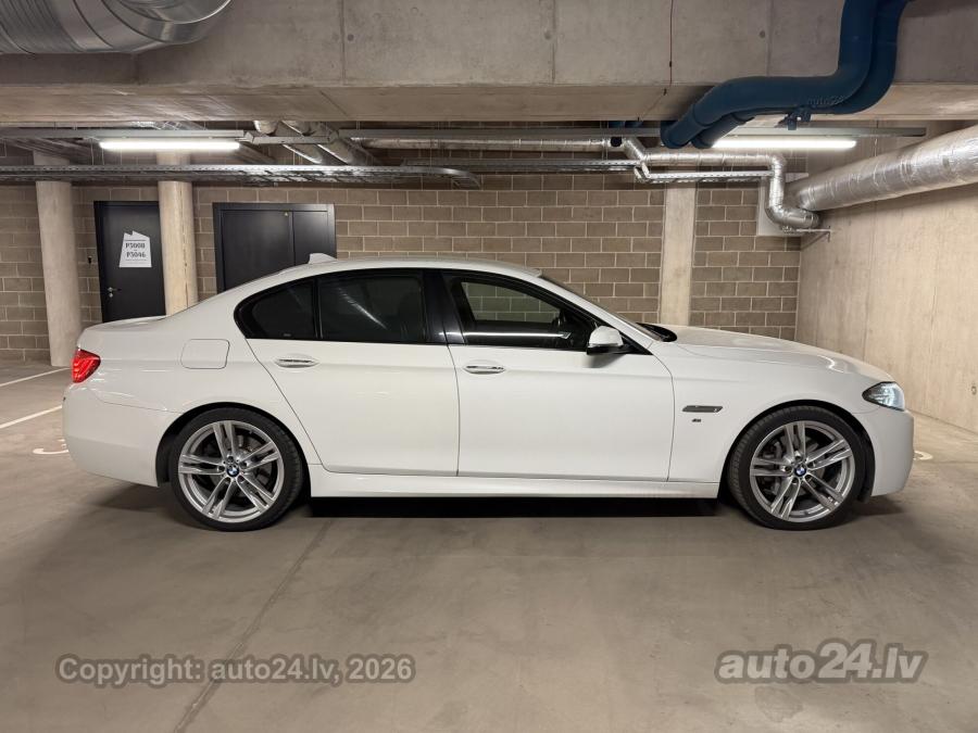 White BMW 5 Series 2015 in Tallinn, with an engine capacity of 3.00 L and mileage of 260 thousand km for 14500 €, photo 4 on AUTOMOTO.COM.LV