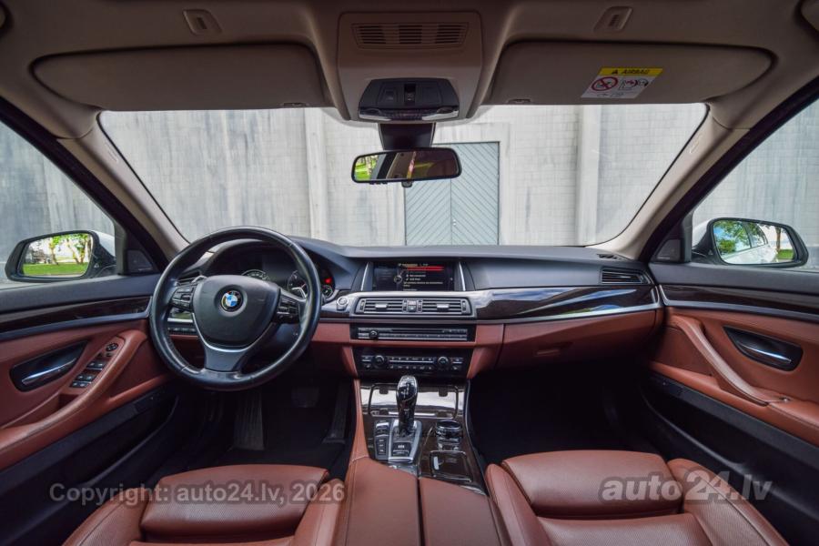 White BMW 5 Series 2015 in Tallinn, with an engine capacity of 3.00 L and mileage of 236 thousand km for 16900 €, photo 7 on AUTOMOTO.COM.LV