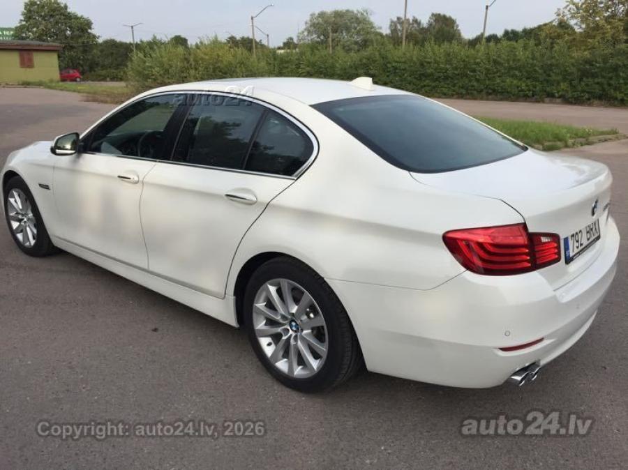 White BMW 5 Series 2015 in Tallinn, with an engine capacity of 2.00 L and mileage of 137 thousand km for 15999 €, photo 3 on AUTOMOTO.COM.LV