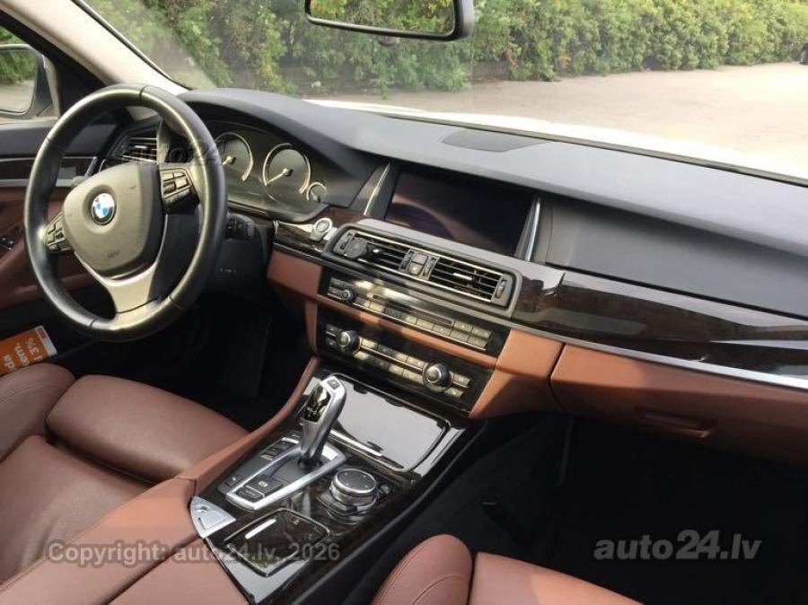 White BMW 5 Series 2015 in Tallinn, with an engine capacity of 2.00 L and mileage of 137 thousand km for 15999 €, photo 6 on AUTOMOTO.COM.LV