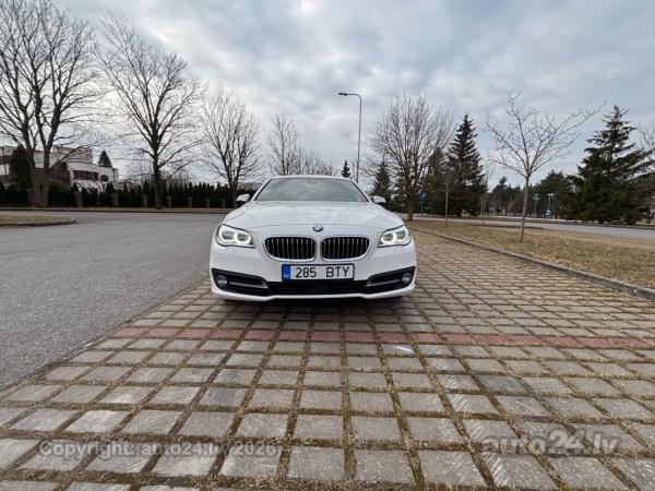 Balts BMW 5 Series 2016 Kuresāre, ar dzinēja tilpumu 3.00 L un nobraukumu 179 tūkst. km par 18500 €, foto 3 vietnē AUTOMOTO.COM.LV