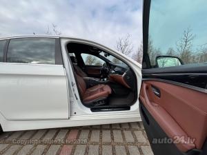White BMW 5 Series 2016 in Kuressaare, with an engine capacity of 3.00 L and mileage of 179 thousand km for 18500 €, photo 17 on AUTOMOTO.COM.LV