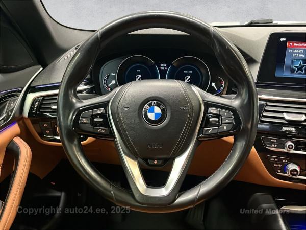 White BMW 5 Series 2017 in Tallinn, with an engine capacity of 2.00 L and mileage of 187 thousand km for 19900 €, photo 11 on AUTOMOTO.COM.LV
