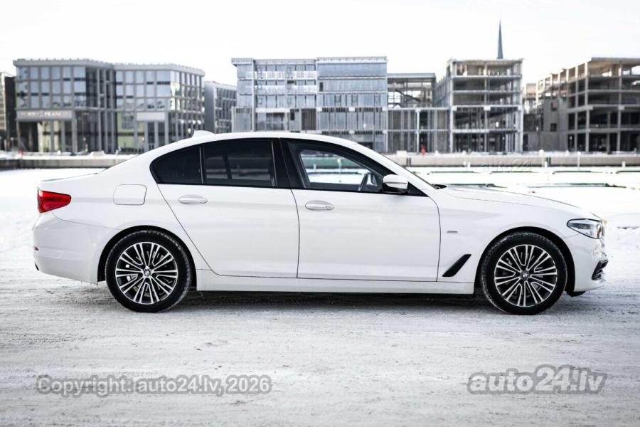 White BMW 5 Series 2017 in Tallinn, with an engine capacity of 2.00 L and mileage of 153 thousand km for 23000 €, photo 6 on AUTOMOTO.COM.LV
