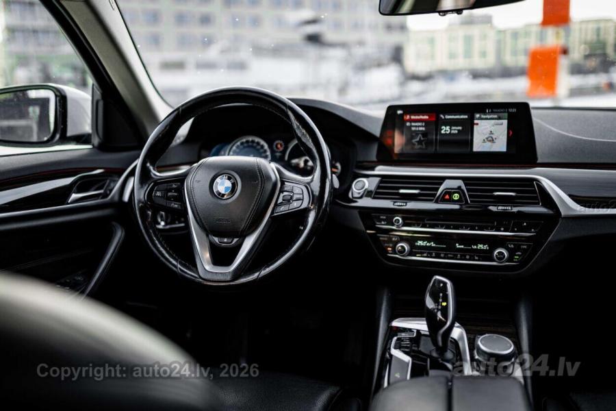 White BMW 5 Series 2017 in Tallinn, with an engine capacity of 2.00 L and mileage of 153 thousand km for 23000 €, photo 17 on AUTOMOTO.COM.LV