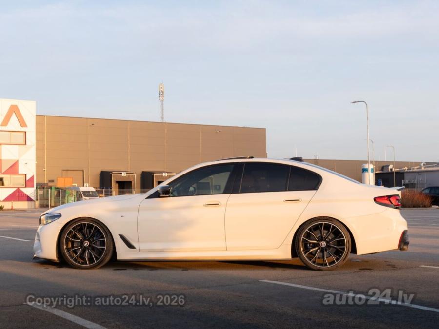 Balts BMW 5 Series 2017 Tallina, ar dzinēja tilpumu 3.00 L un nobraukumu 181 tūkst. km par 36900 €, foto 7 vietnē AUTOMOTO.COM.LV