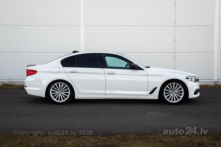 White BMW 5 Series 2017 in Tallinn, with an engine capacity of 2.00 L and mileage of 169 thousand km for 18900 €, photo 5 on AUTOMOTO.COM.LV
