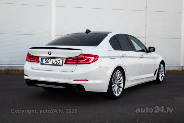 Balts BMW 5 Series 2017 Tallina, ar dzinēja tilpumu 2.00 L un nobraukumu 169 tūkst. km par 18900 €, foto 6 vietnē AUTOMOTO.COM.LV