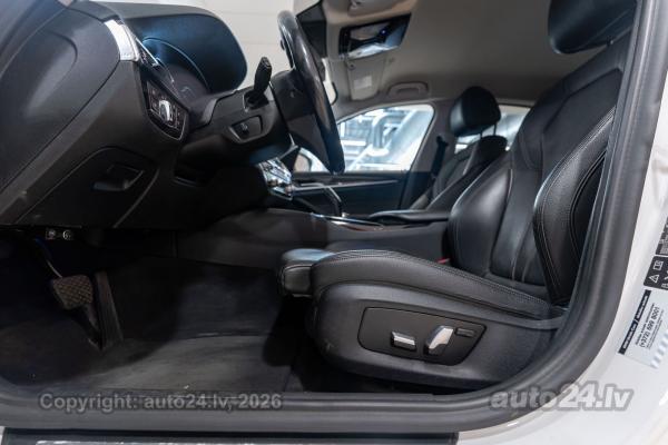 Balts BMW 5 Series 2017 Tallina, ar dzinēja tilpumu 2.00 L un nobraukumu 156 tūkst. km par 22990 €, foto 5 vietnē AUTOMOTO.COM.LV