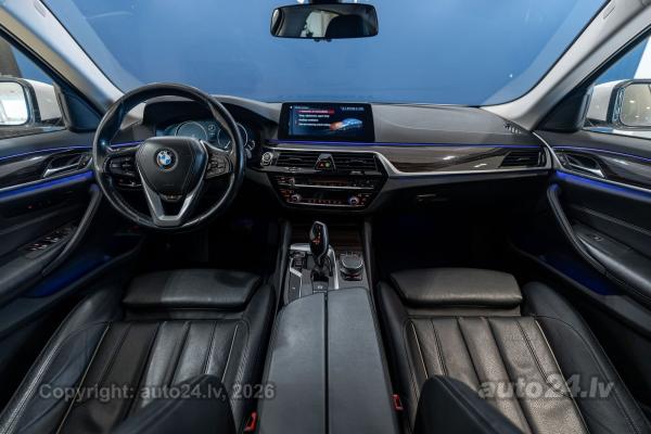 Balts BMW 5 Series 2017 Tallina, ar dzinēja tilpumu 2.00 L un nobraukumu 156 tūkst. km par 22990 €, foto 7 vietnē AUTOMOTO.COM.LV