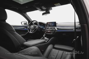 Balts BMW 5 Series 2017 Tartu, ar dzinēja tilpumu 3.00 L un nobraukumu 219 tūkst. km par 26900 €, foto 16 vietnē AUTOMOTO.COM.LV