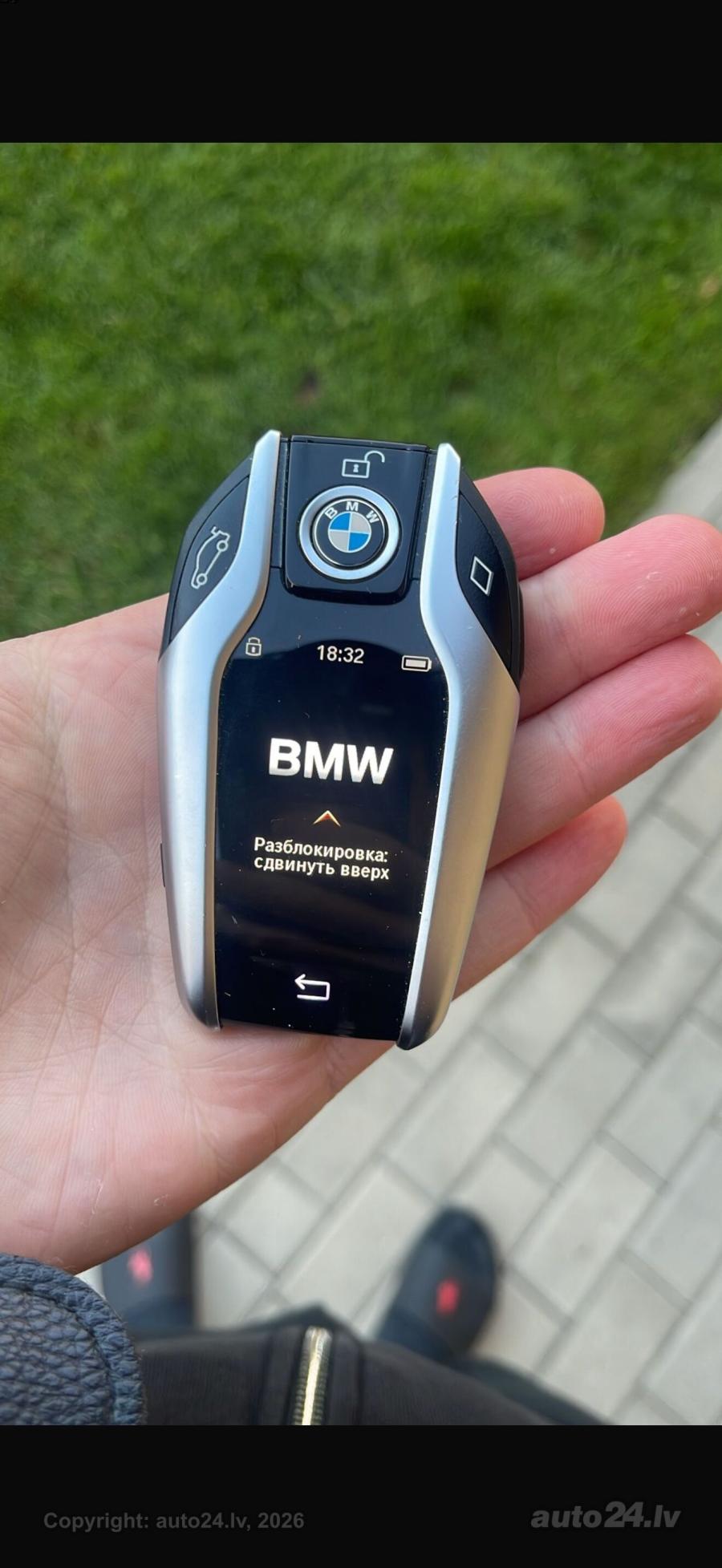 Balts BMW 5 Series 2017 Tallina, ar dzinēja tilpumu 3.00 L un nobraukumu 174 tūkst. km par 32900 €, foto 18 vietnē AUTOMOTO.COM.LV