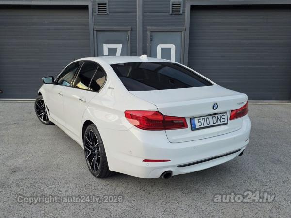 BMW 5 Series 2018 in Tallinn on AUTOMOTO.COM.LV White BMW 5 Series 2018 in Tallinn, with an engine capacity of 2.00 L and mileage of 87 thousand km for 20690 €, photo 3 on AUTOMOTO.COM.LV